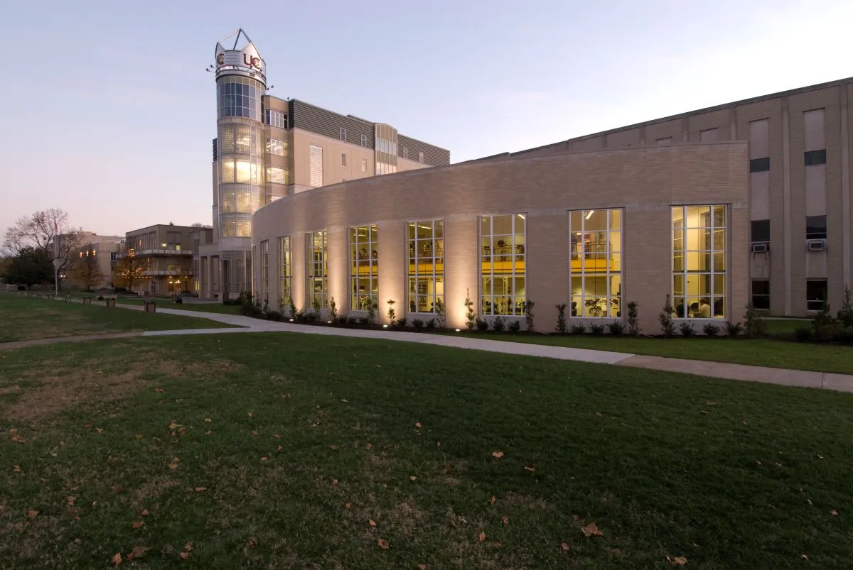 University of Charleston Morrison Fitness Center - BBL Inc